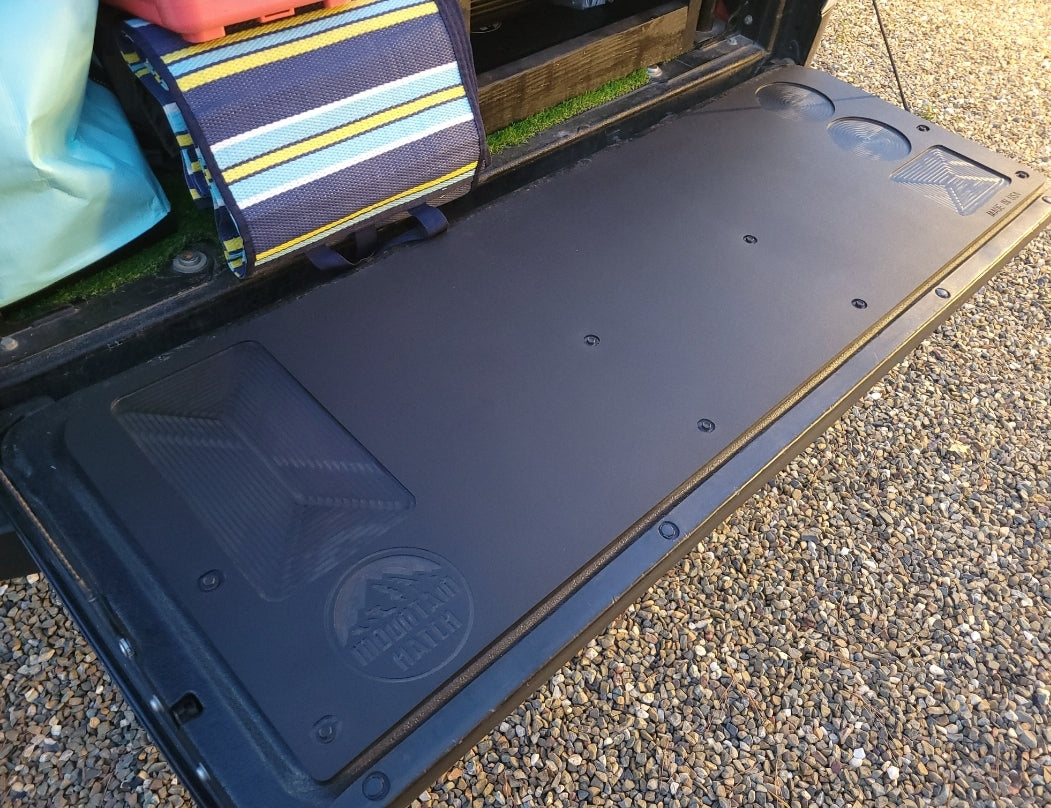 Tailgate Tables – Mountain Hatch USA